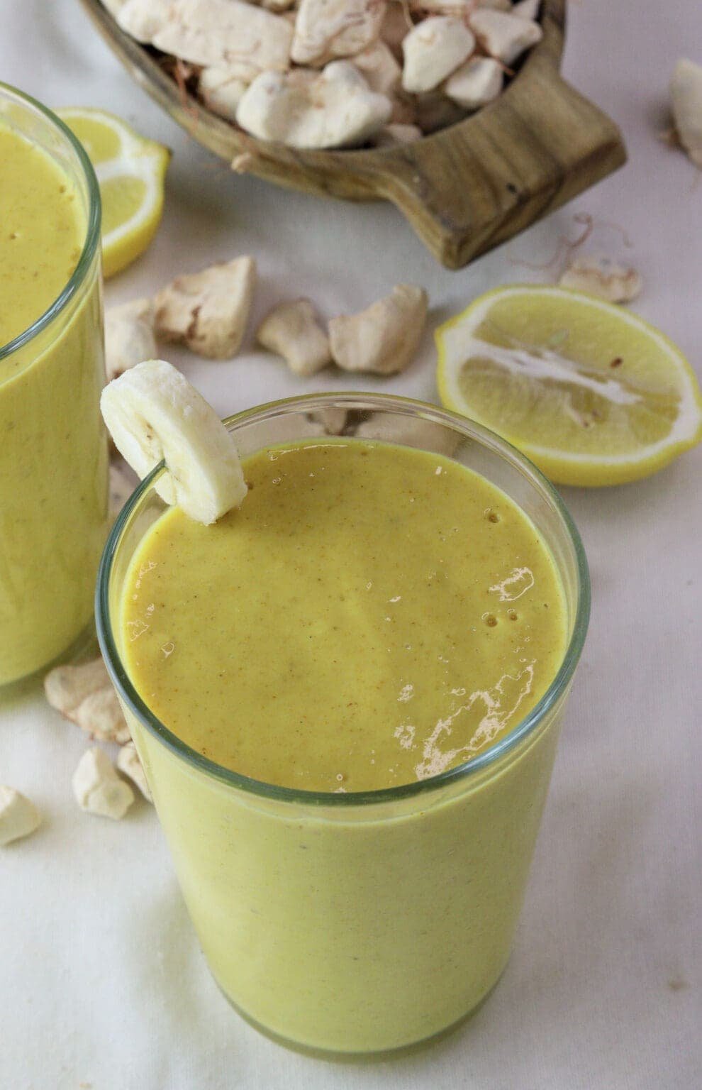 Baobab Smoothie with Ginger